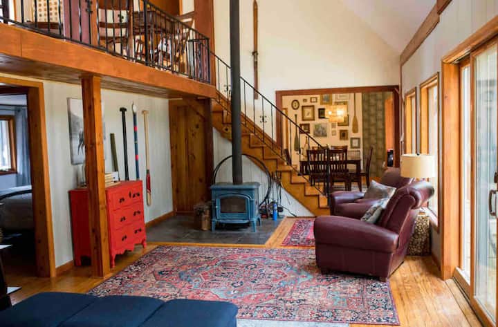 Hidden Creek Cabin - Waymart, PA