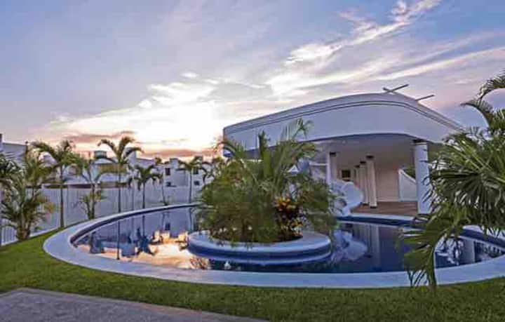 Habitación En Casa Particular - Manzanillo