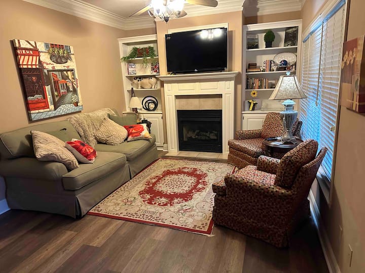 Quaint Hideaway Near Square - Oxford, MS