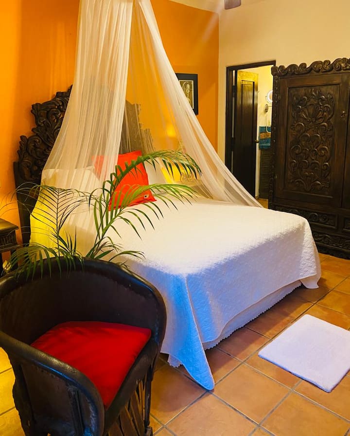 Rooms Available In Downtown Cabo - Cabo San Lucas