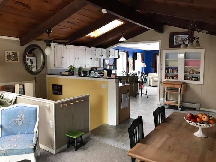 The Mahoney House - Conway, NH