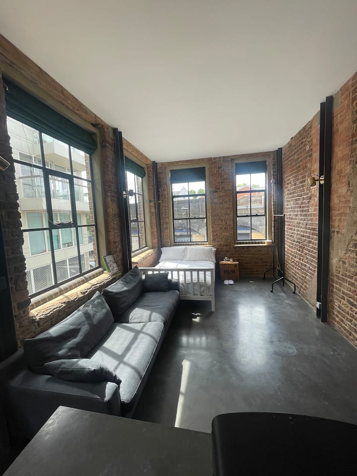 Air Conditioned Studio In London Fields - London