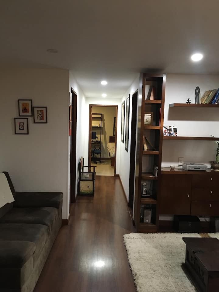 Agradable Apartamento En Belalcazar - Bogota