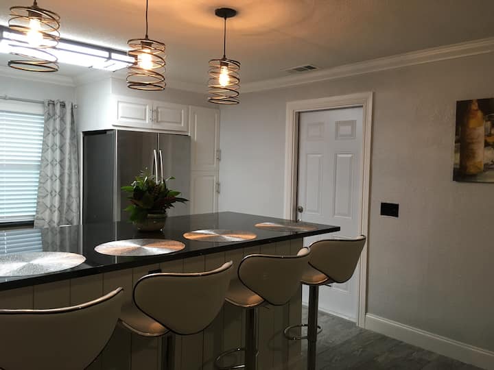 The Island Villa Getaway - Cocoa, FL