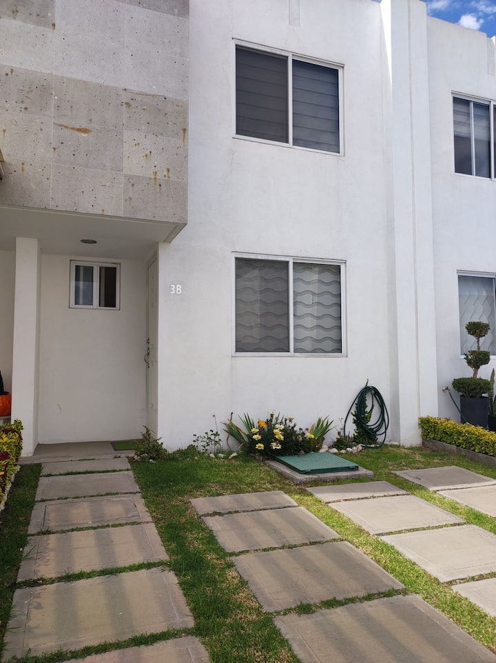 Casa Tranquila Y Amplia - San Pedro Cholula