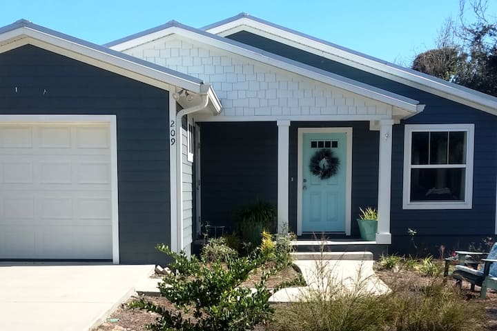 St Augustine Steps To Vilano Beach Weekend Escape - Vilano Beach, FL