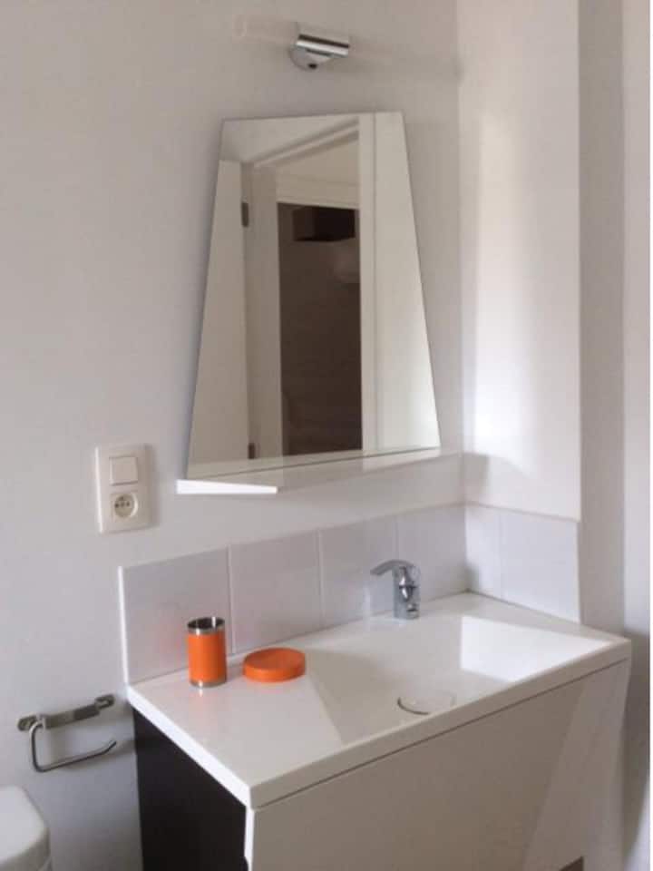 Duplex 1 Bedroom Btw Pl. Chatelain & Av. Louise - Bruxelles