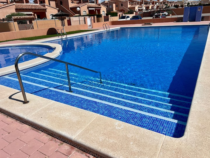 2bdr Apartment 0.9m From Beach - Torrevieja