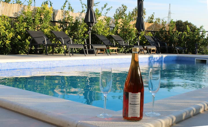 Cosy Apartment With Outside Swimming Pool, 4+2 - Solin