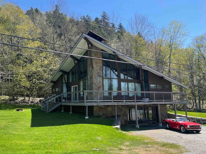 Vermont Getaway 4 U
5 Star Place - Vermont