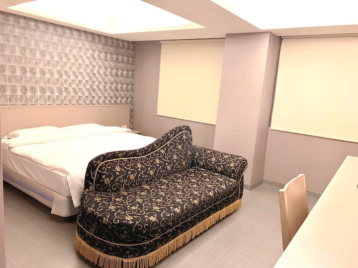 基隆市夜市旁簡奢二人房 - North Yorkshire