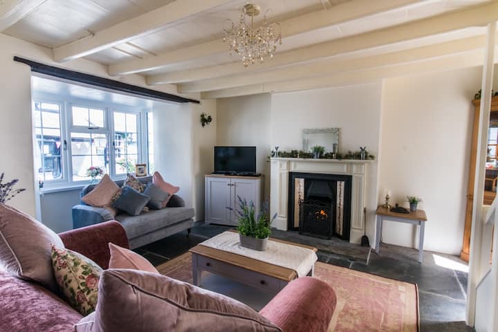Quaint Cornish Fisherman’s Cottage - Boscastle