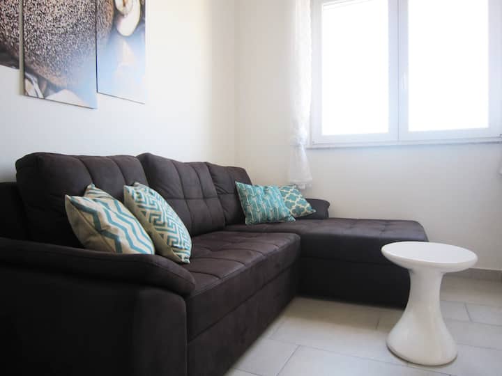 Guest House M&b App No.6 - Vodice, Croatia