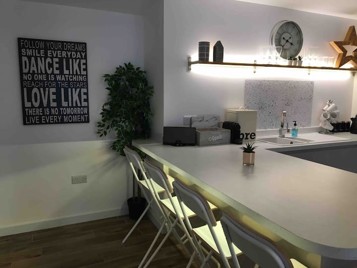Springfield Apartment 1, Chester 15 Mins - Cheshire