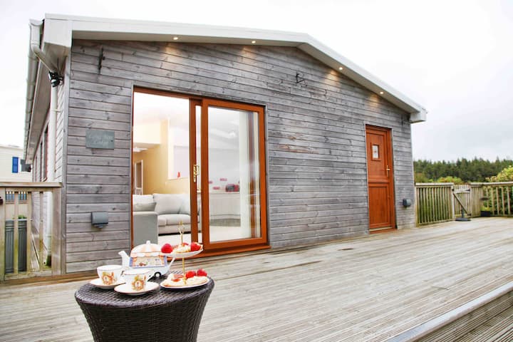 Modern Family Lodge Sleeps 6 Devon–cornwall Border - Clovelly