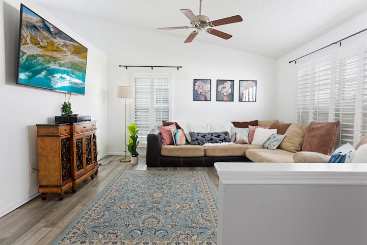 Pool / Golf / Tennis / Airport - Orlando
