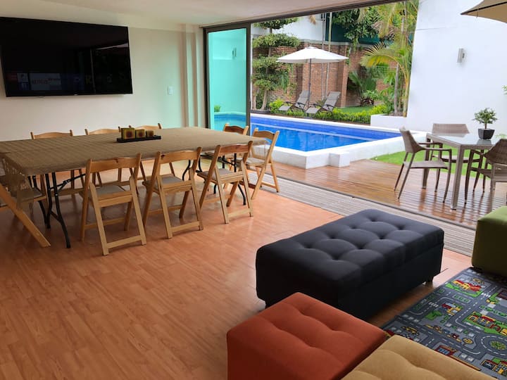 Exclusivo Familias Casa C/jardín Y Alberca Privada - Guadalajara