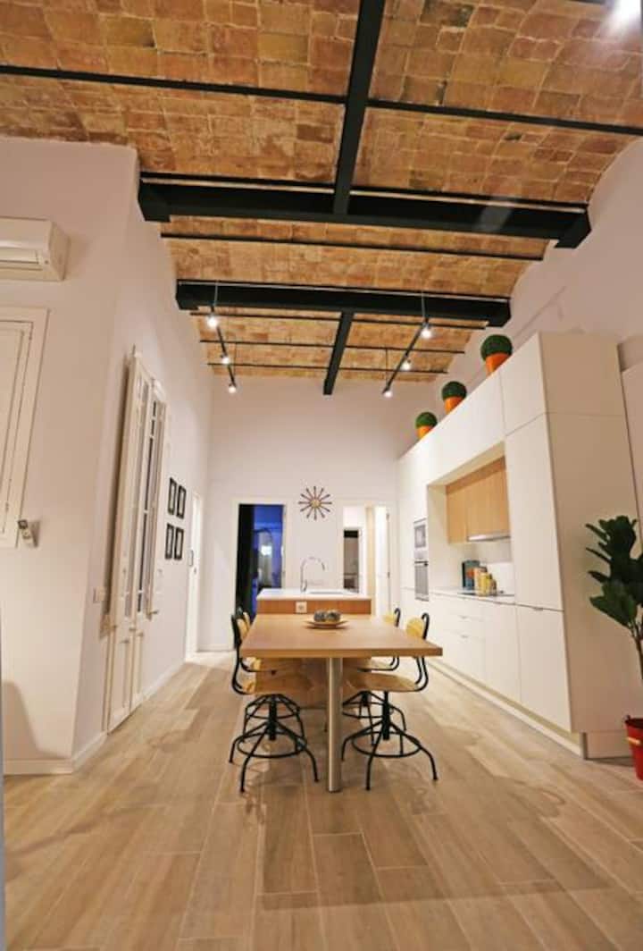 Renovated Historic 2 Br Flat Perfect For Expats. - Barcelona