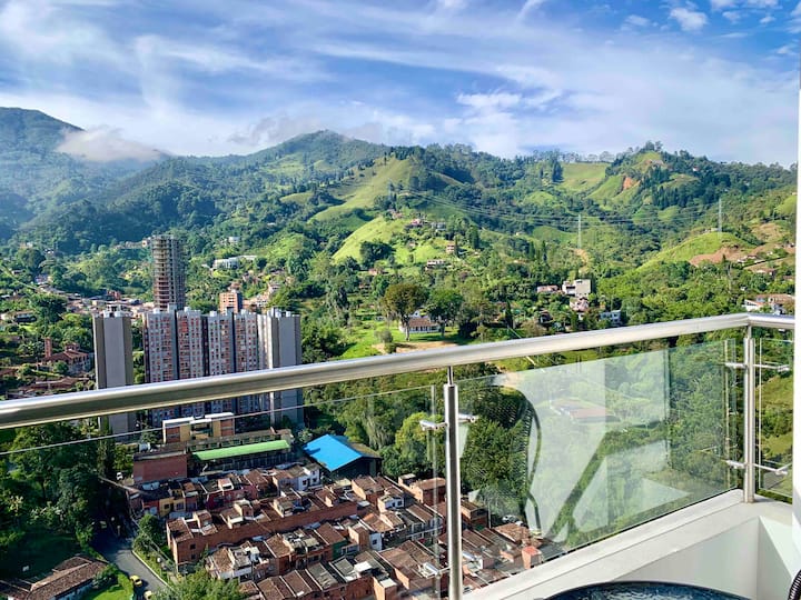 26. Beautiful View Apt | Pool, Gym & Parking - Sabaneta