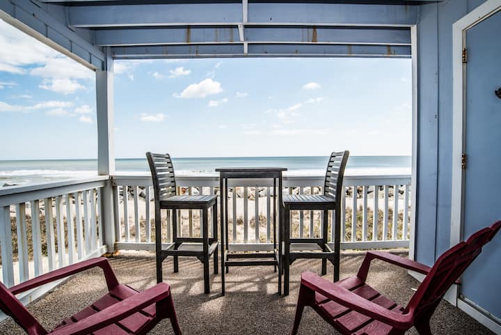Parrish Place- Ocean Front - Freeman Park, NC