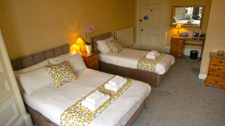 Edinburgh.arrandale Guest House.large Family Room - Edinburgh, UK