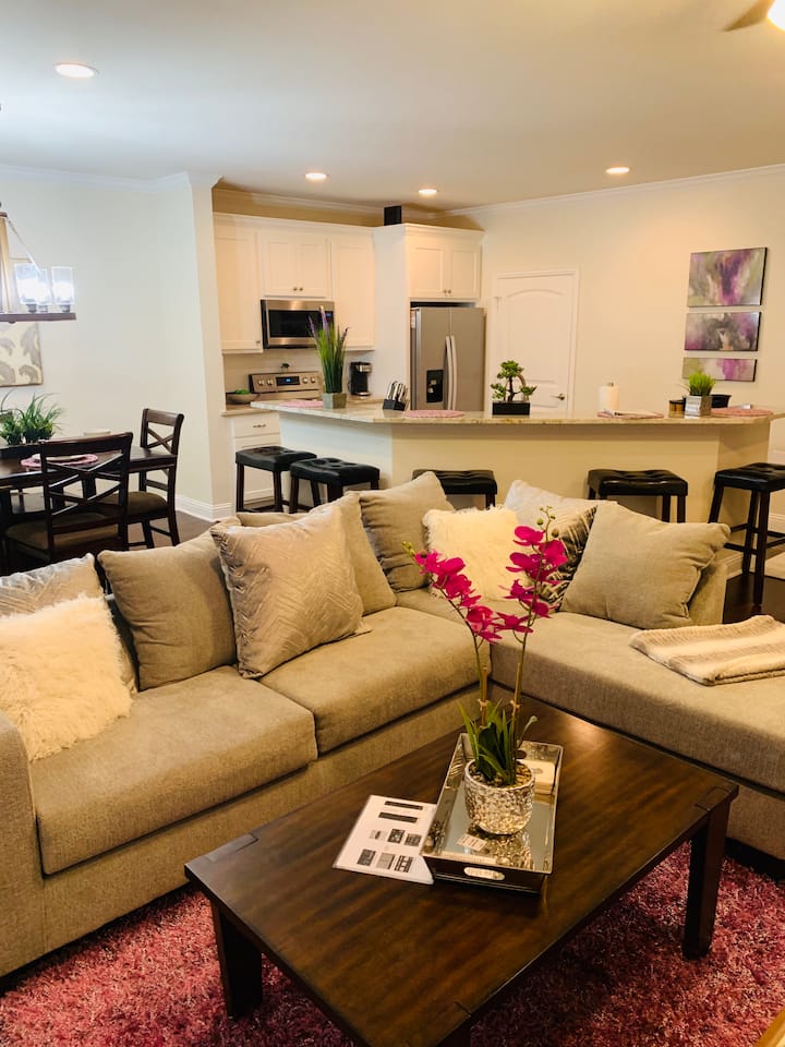 "New" House Near Lake/parks, Stadiums And Dfw! - Grand Prairie, TX