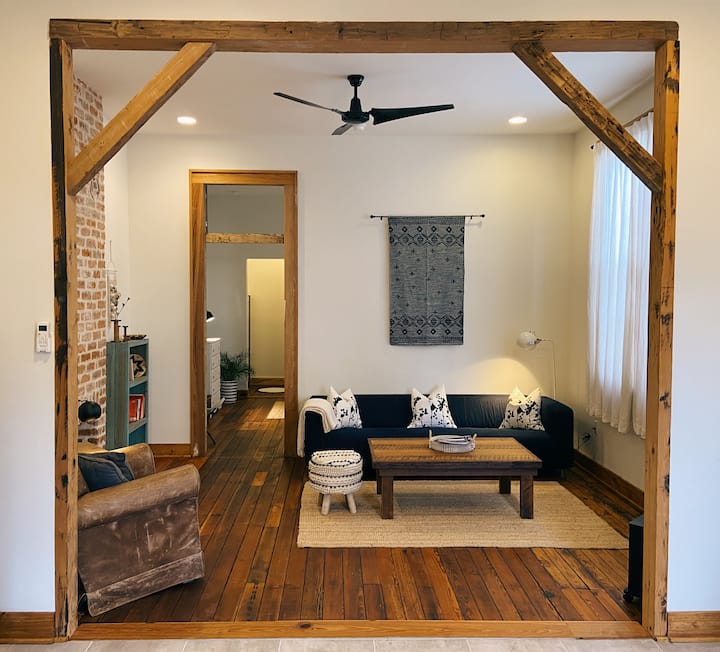 Historic New Orleans Guest Cottage - New Orleans, LA