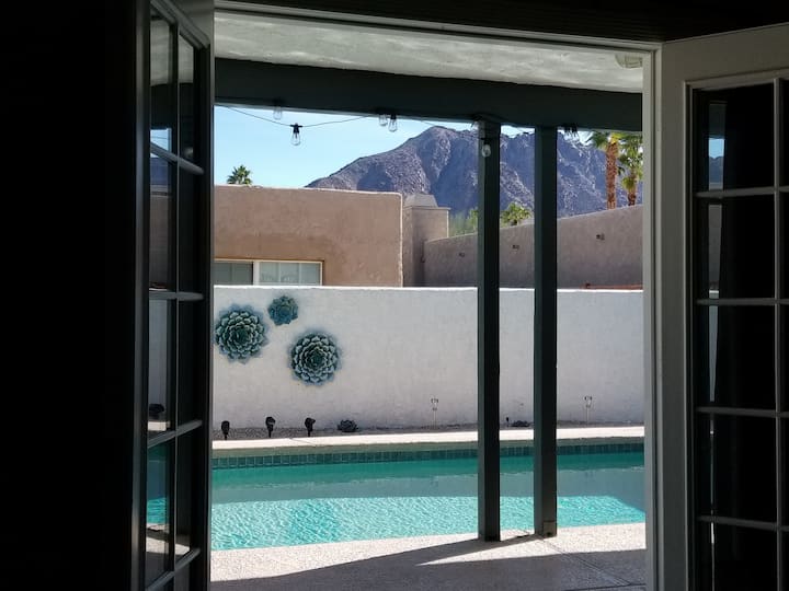 La Quinta Home With Pool & Game Room #221118 3bd. - La Quinta, CA