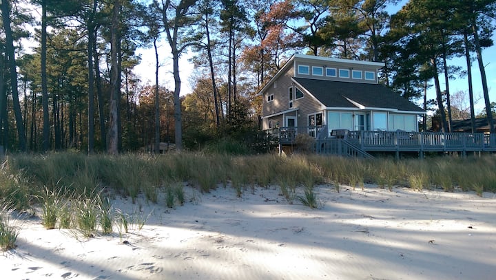 4 Bedroom Beachfront - Kilmarnock, VA