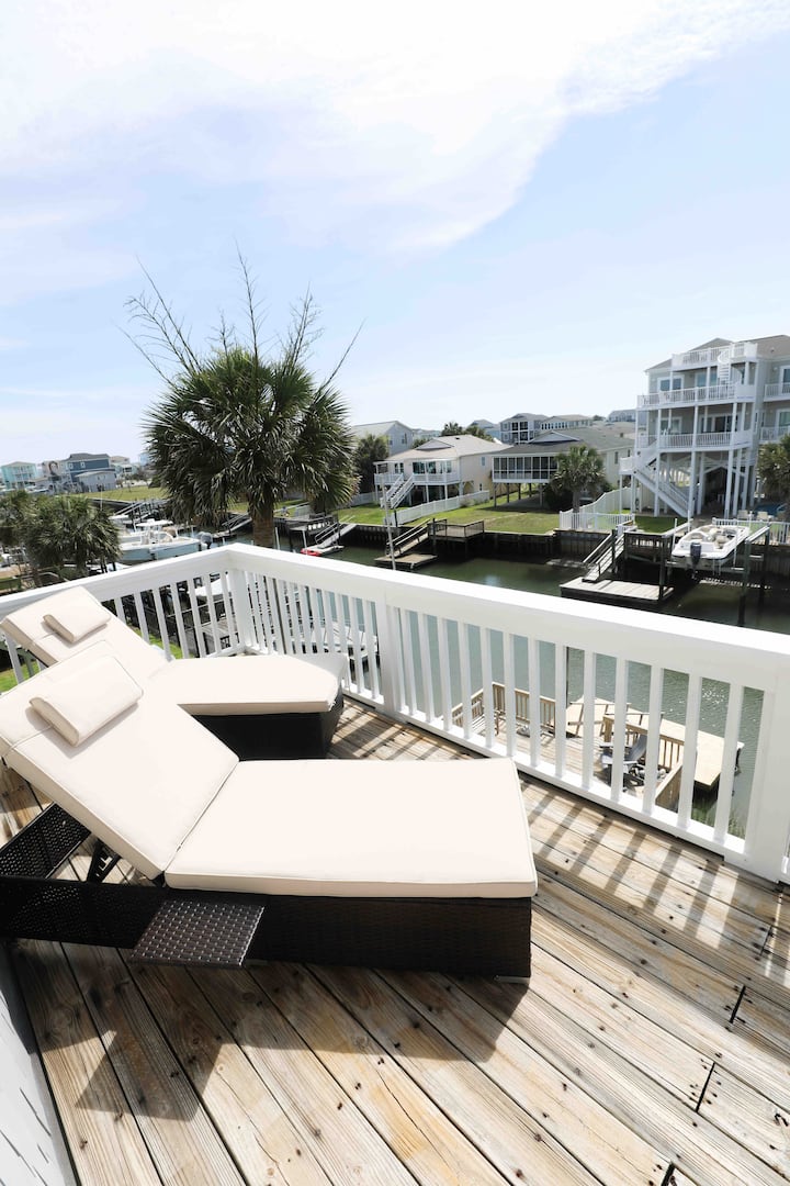 Canal Front, Dog-friendly Home On Holden Beach! - Holden Beach, NC