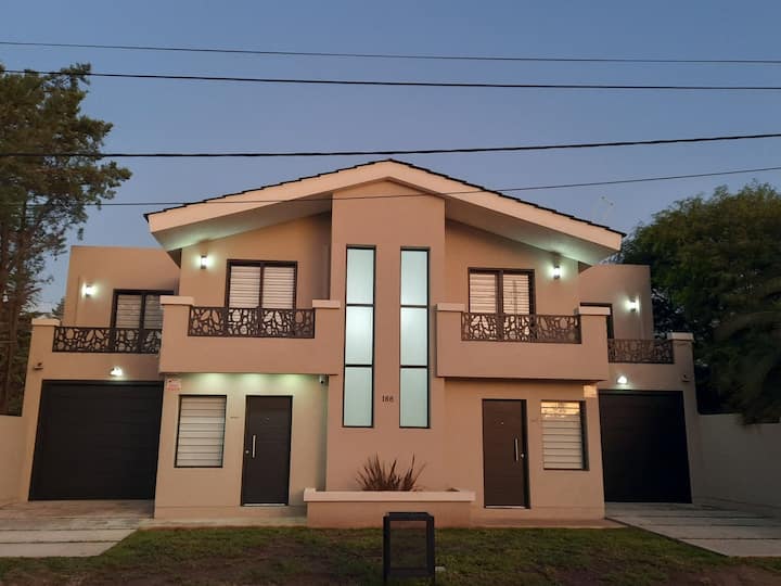 Lacus, Casas De Lago - Río Tercero