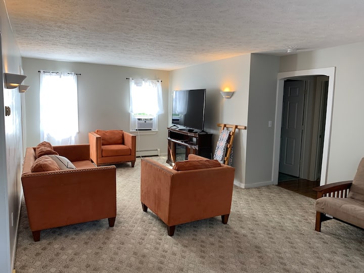 Room In Seneca Falls - Seneca Falls, NY