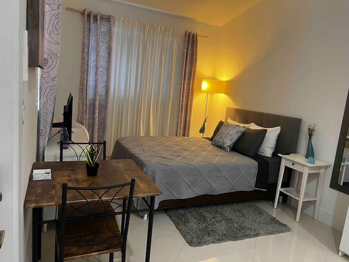 Private Suite In Miami. - Miami