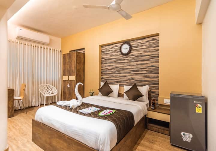 King Monarch Room - Living Space -Wifi - Mumbai
