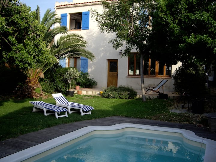 Maison Familiale Les Pieds Dans L'eau - Marseille