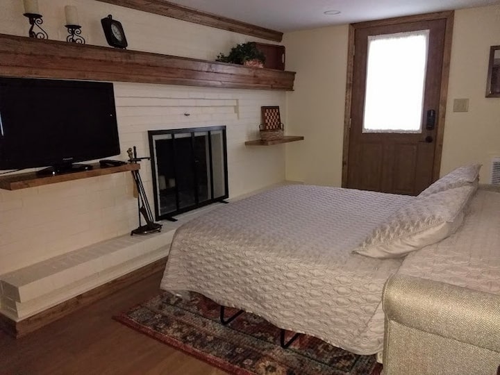 Garden Retreat - Indiana, PA