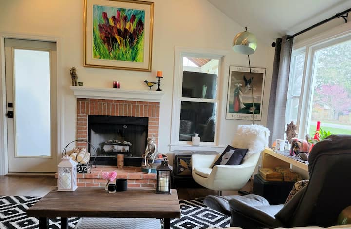 Dog-friendly Cozy Cottage Retreat @Harbor Country - New Buffalo, MI