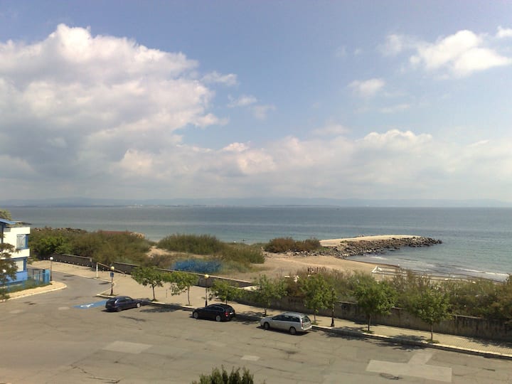 Olympia Apartments - Pomorie