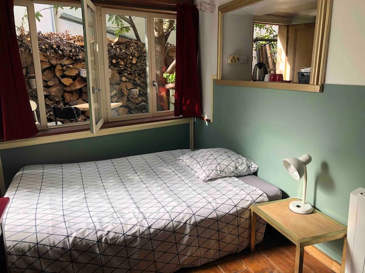 Chambre Privée, Rer B Laplace, Mais Examens - Vincennes