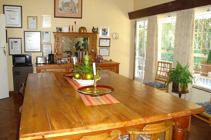 Taunton House Bed And Breakfast - Pietermaritzburg