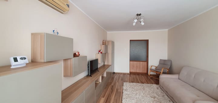Apartament Nemaipomenit îN Centrul Orașului Cu Vedere Minunată Asupra Acestuia - Galați