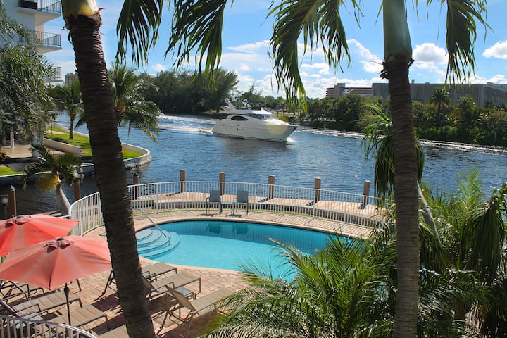 Pompano Beach Acquacamino Building #7 - Pompano Beach, FL