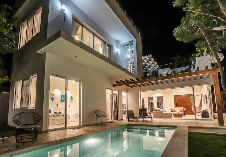 Grand Villas ~ Private Chef, 2 Pools & Concierge - Tulum