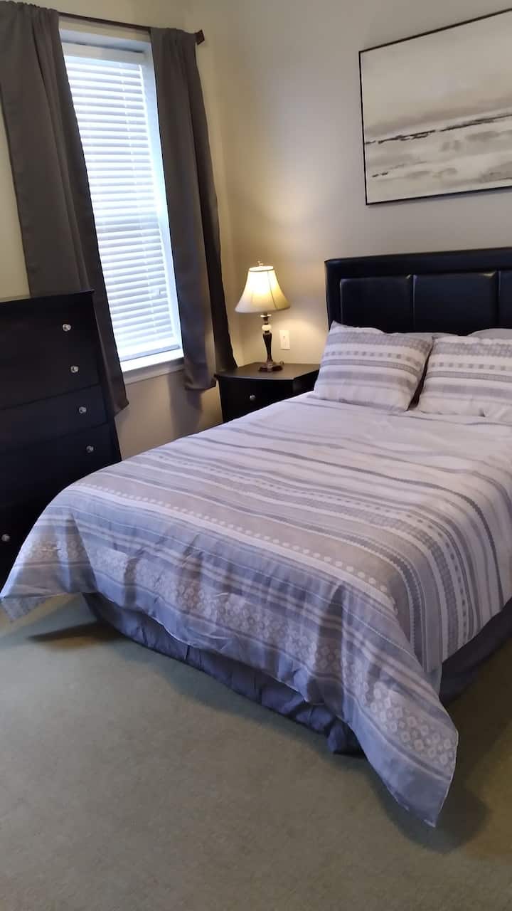 Downtown 1 Bedroom Furnished Apartment - Camden, AR