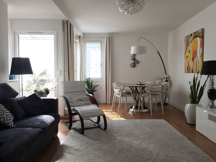 Grand T2 Standing-garage-terrasse- Quartier Bibi - Biarritz