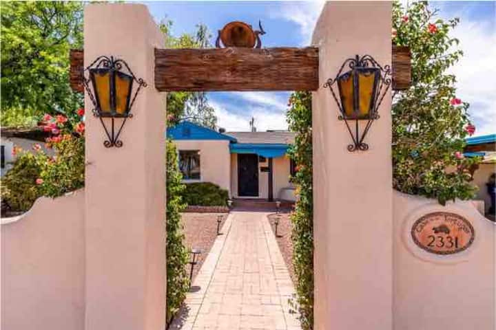 Your Own Private Resort - Tucson, AZ