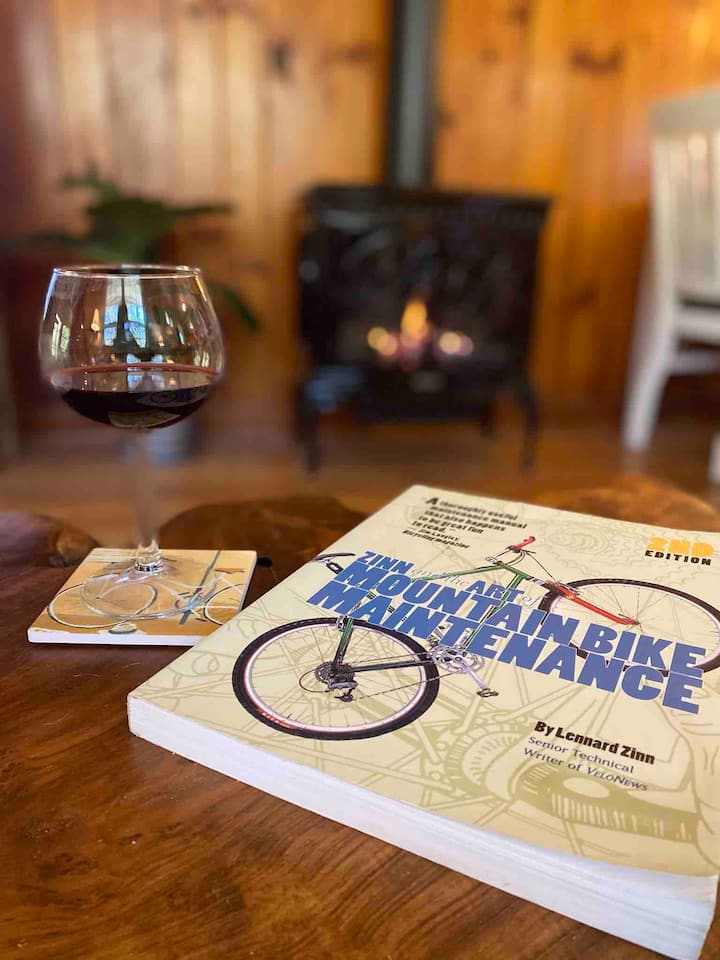 Mtn Creek Escape: Bikers Heaven/creek On Site - Brevard, NC