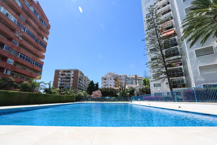 Los Boliches Super 3 Bedroom, 2 Bathroom Apartment - Fuengirola
