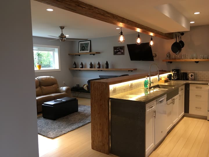 Modern Funk - Campbell River