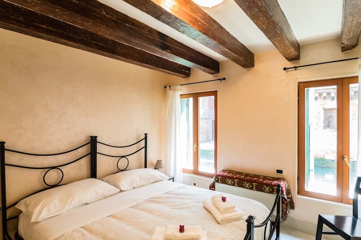 Belle Vue Sur Canal Près De Rialto, Désinfecté - 威尼斯